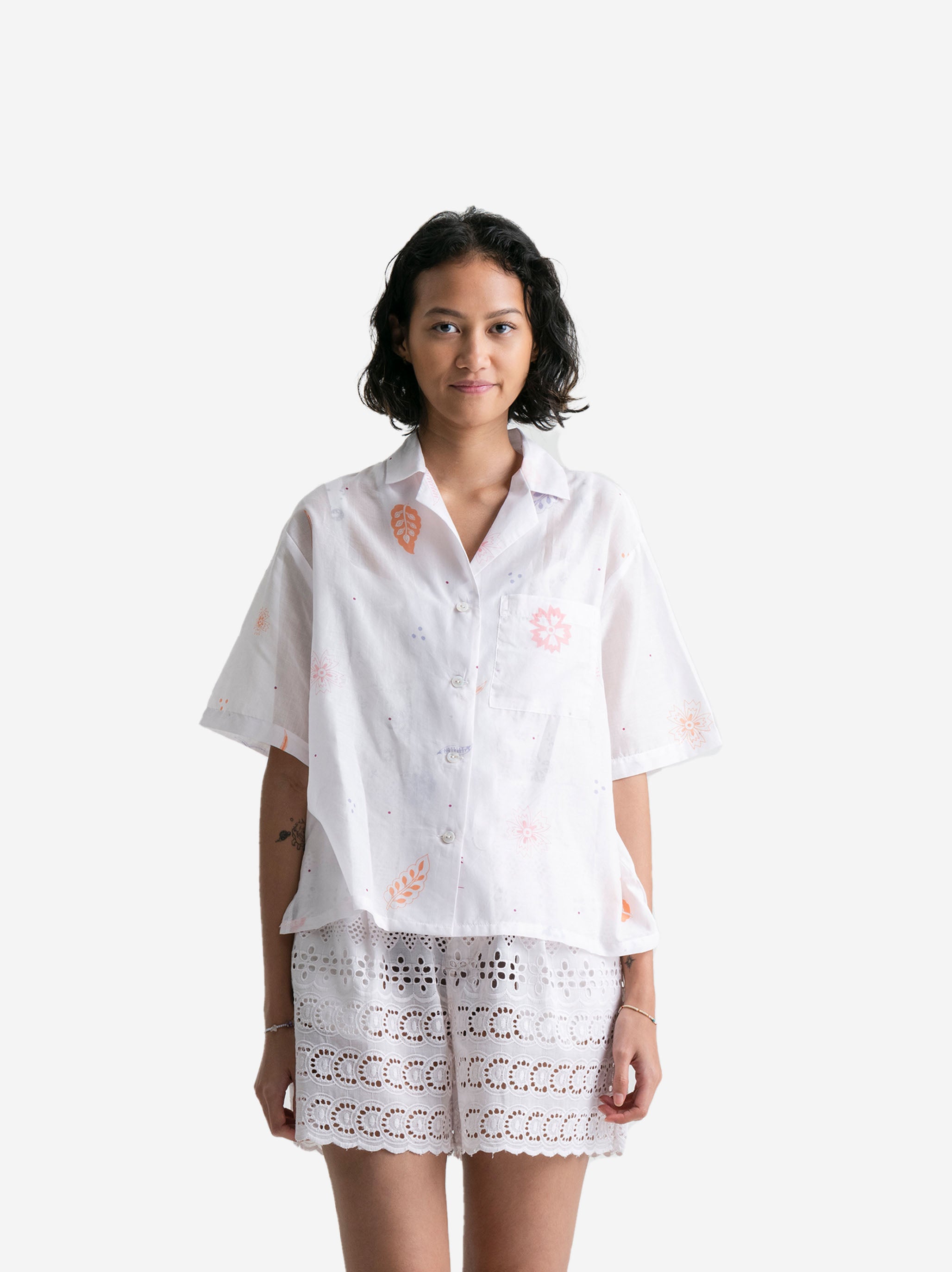 "Bunga Laut" - Padma Shirt – Sejauh