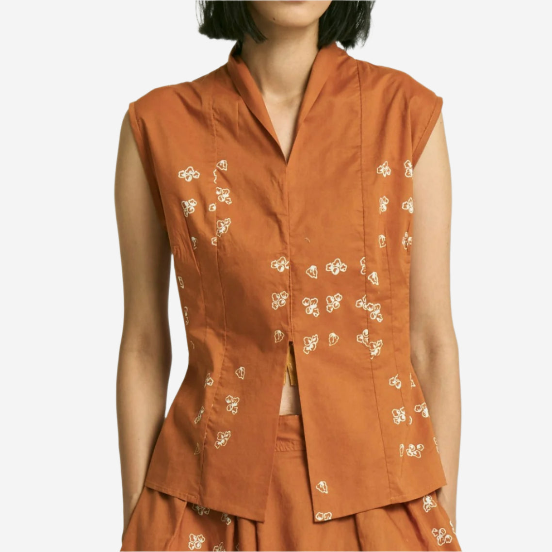 "Untaian Bunga Pencar" - Kebaya Santai – Sejauh