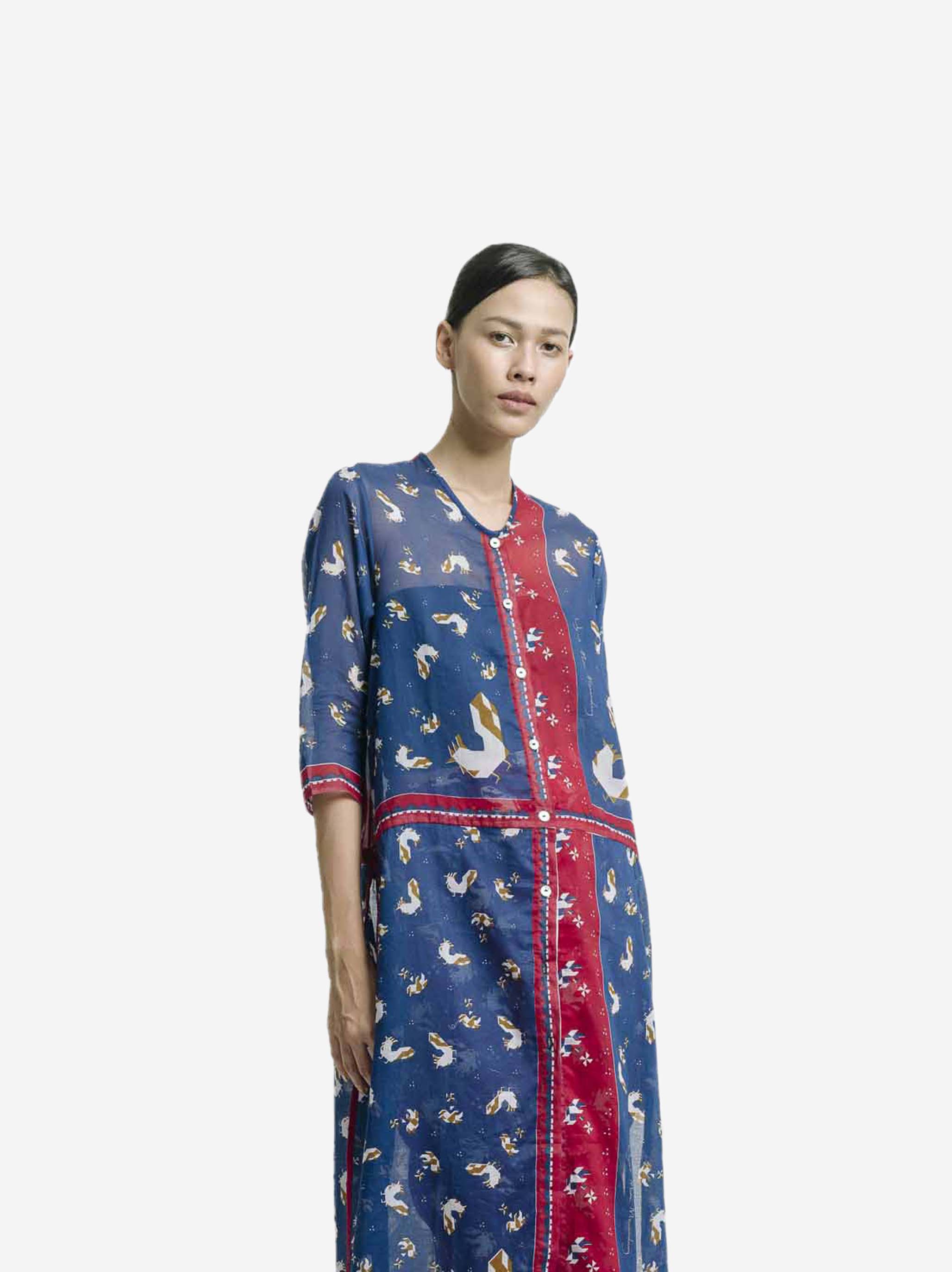 "Ayam" - Baju Panjang – Sejauh